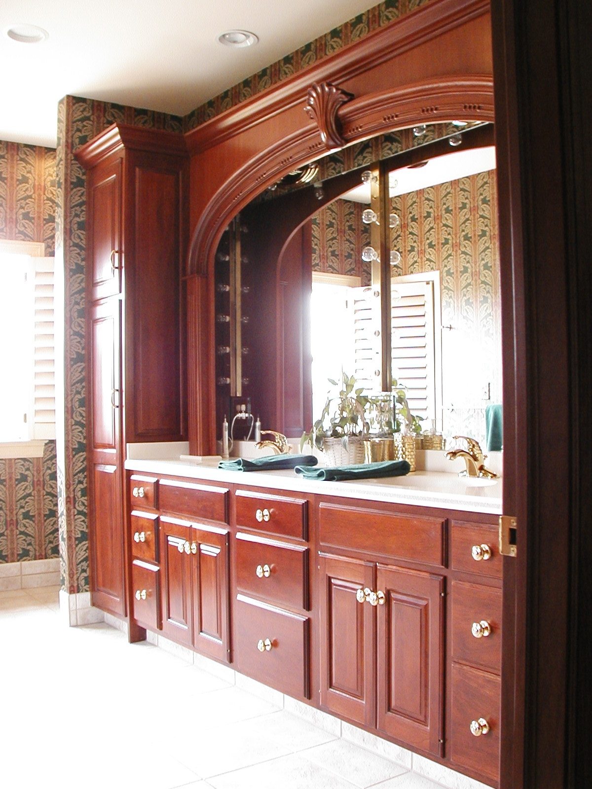 Schmidt Furniture Gallery - Bathroom Cabinetry